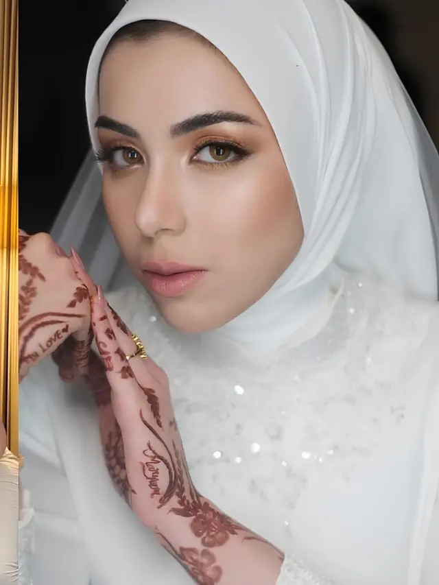 7 Potret Sausan Sabrina Istri Virzha Berdarah Arab, Pamer Wajah Natural ...