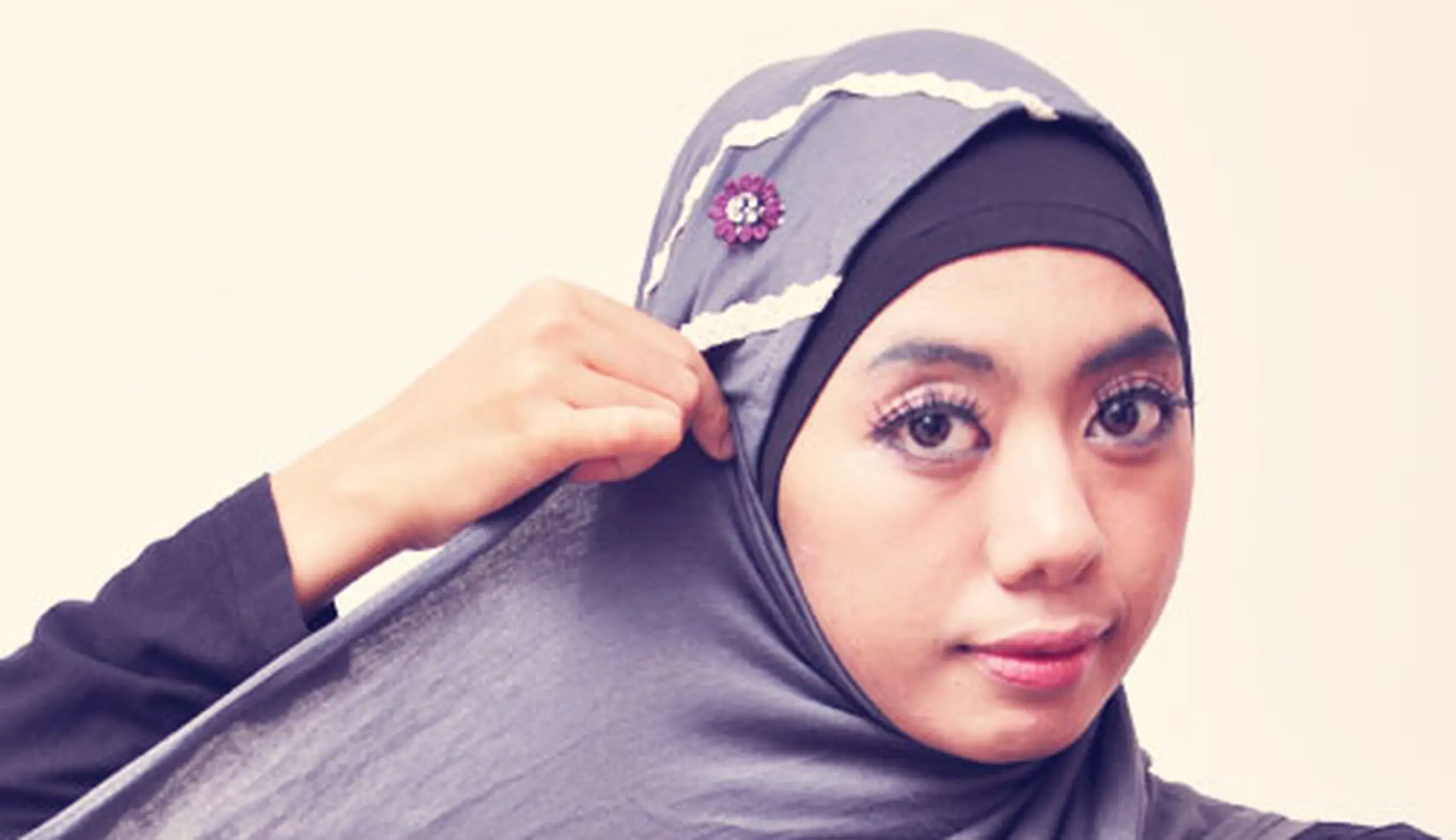 Tutorial Jilbab Modis Sehari-hari III