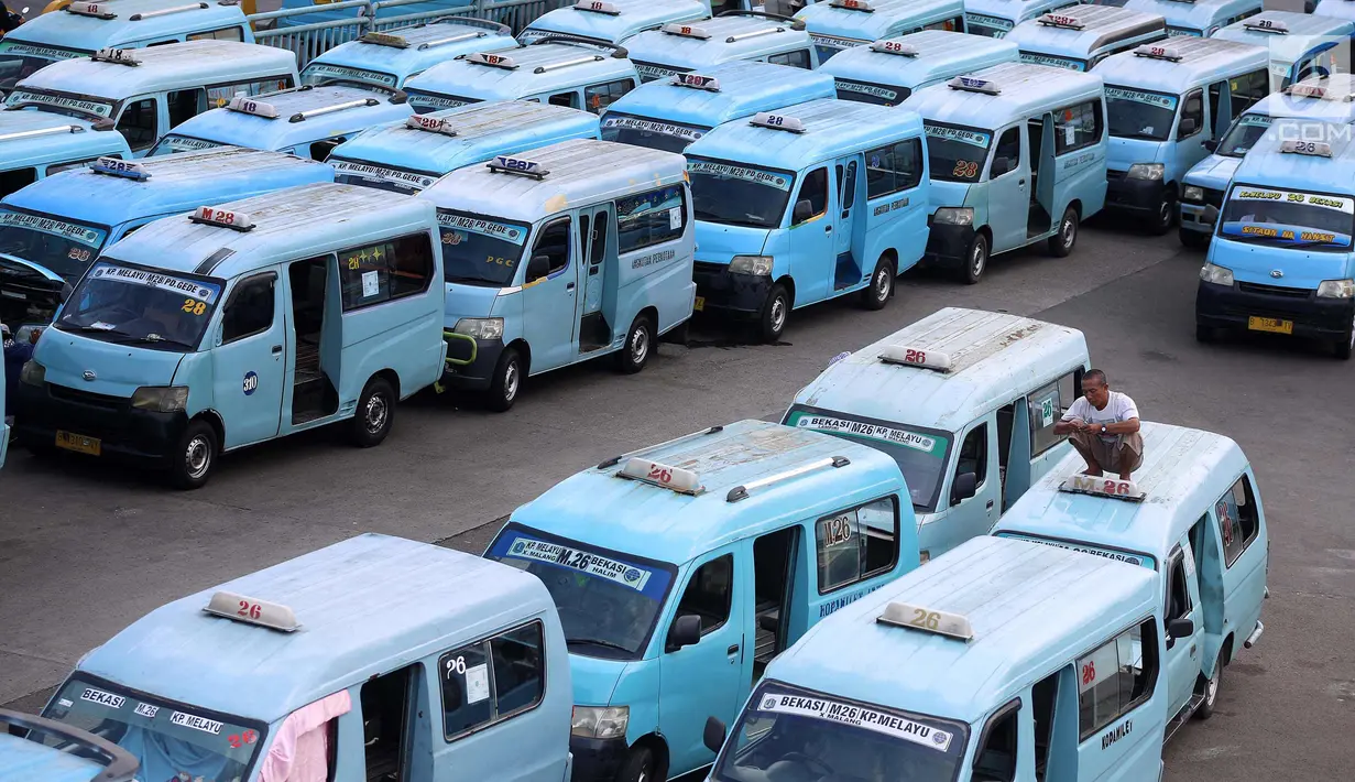 FOTO: Februari 2018, Angkot Wajib Memiliki Pendingin Udara - Foto ...