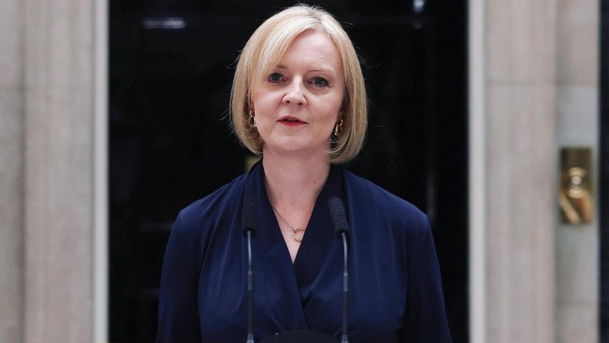 Liz Truss Mundur dari Jabatan PM Inggris, Rusia: Itu Aib - Global ...