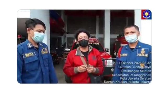 Viral Pria Panik Datangi Damkar untuk Lepas Borgol, Kunci Karatan dan ...
