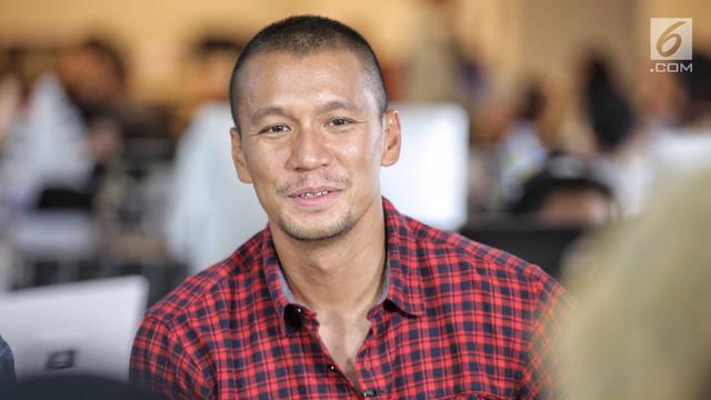 6 Potret Keseruan Samuel Rizal dengan Putrinya, Kompak Banget - Hot ...