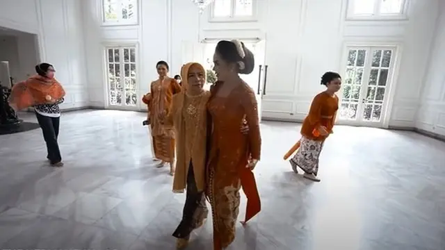 Potret Kedekatan 6 Artis dengan Mantan Mertua, Tetap Akrab - Hot Liputan6.com