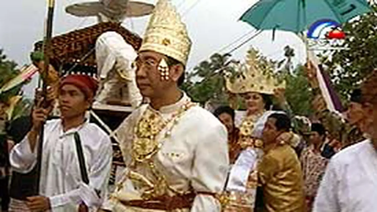 Gelar Adat Lewat Upacara Gawi - News Liputan6.com