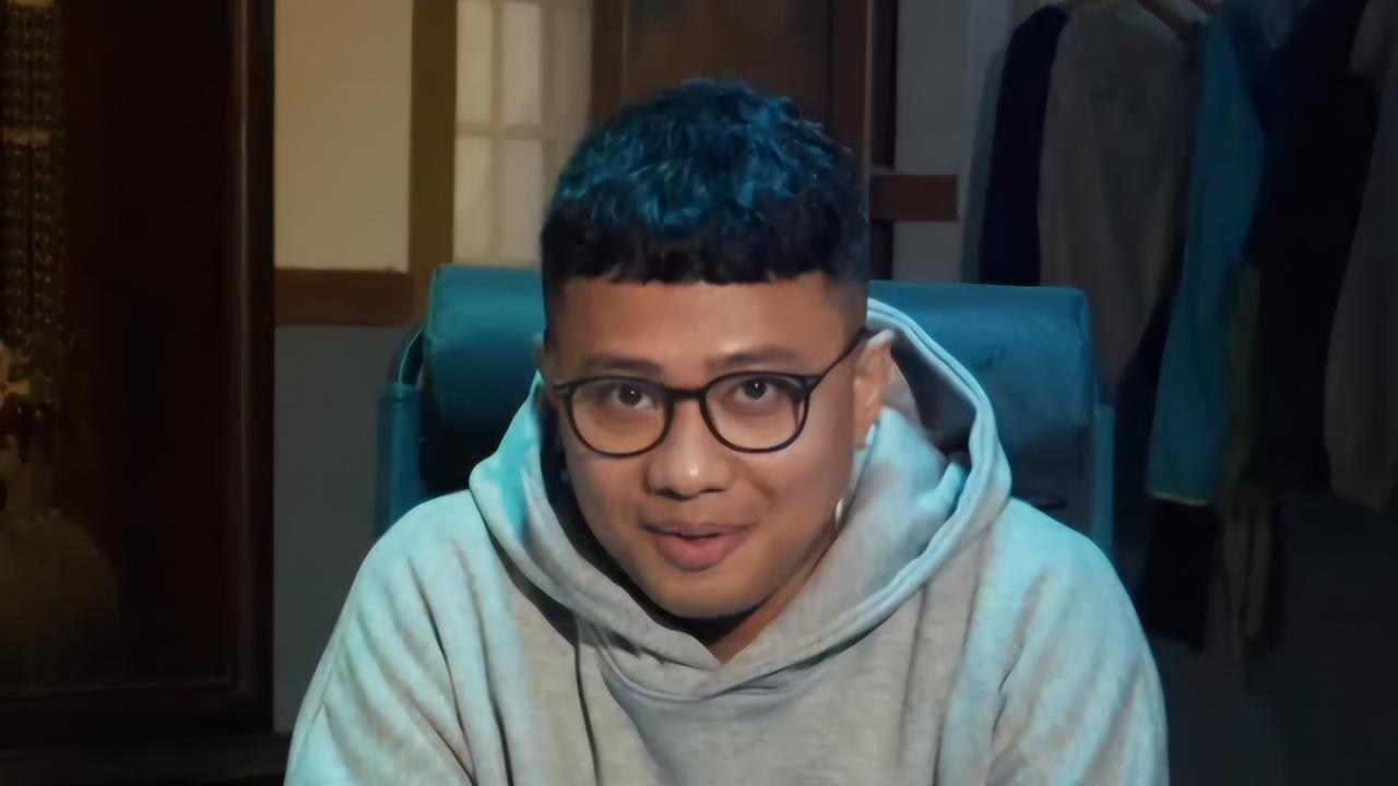 Muhadkly Acho Ditanya Lebih Seru Jadi Sutradara, Penulis Naskah Atau ...