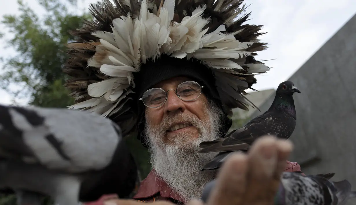 Cara Unik Kakek Moreno Berkomunikasi dengan Tuhan - Foto Liputan6.com