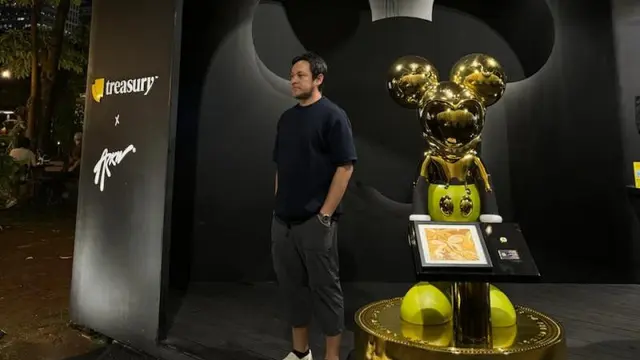 Instalasi dan Koleksi Eksklusif Golden Age Treasury x Arkiv Vilmansa ...