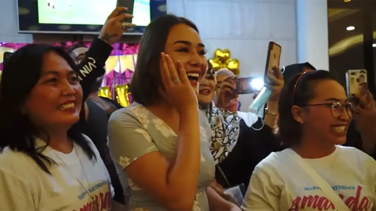 10 Potret Kejutan Ulang Tahun Amanda Manopo - Photo Fimela.com