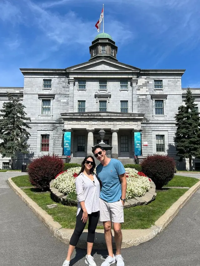 7 Potret Liburan Mike Lewis dan Janisaa Pradja di Kanada, Bak Bulan Madu - Hot Liputan6.com