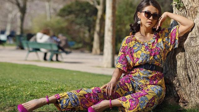 7 Potret Outfit Sarwendah Perlihatkan Tubuh Kurus 43 Kg - Fashion ...