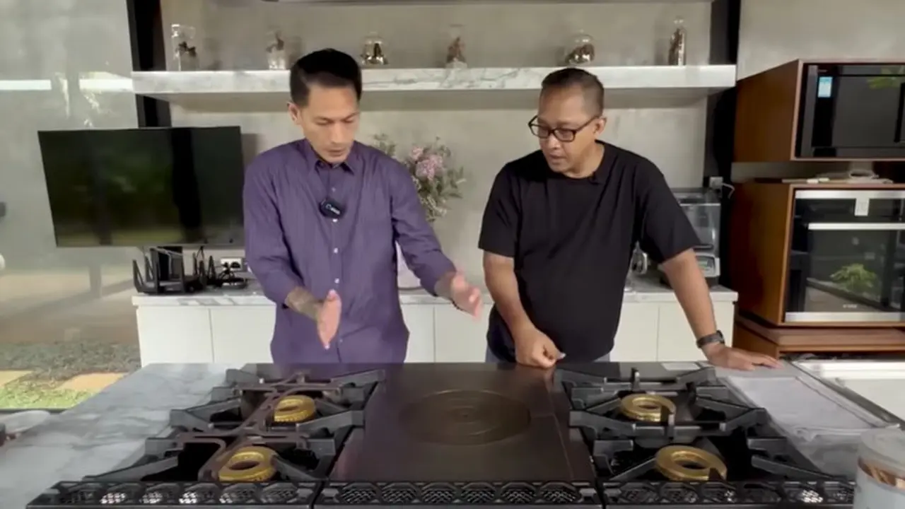 Melihat Dapur di Rumah Chef Juna, Profesional Layaknya Hotel Bintang 5 ...