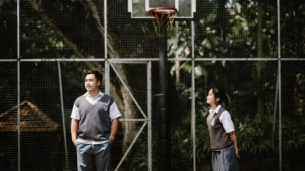 Jadi Anak SMA, Ini 6 Potret Romantis Prewed Gritte Agatha dan Arif Hidayat