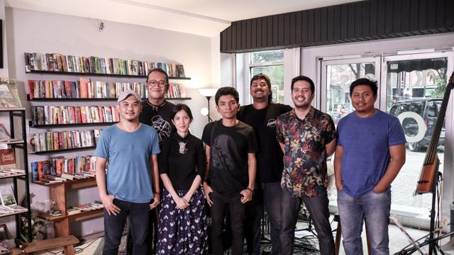 Renung, Lantunan Terbaru Payung Teduh di Tengah Pandemi - Entertainment ...