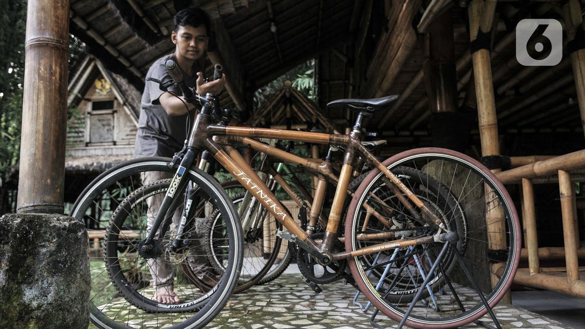 FOTO: Sepeda Bambu Buatan Indonesia Tembus Pasar Asia - Foto Liputan6.com