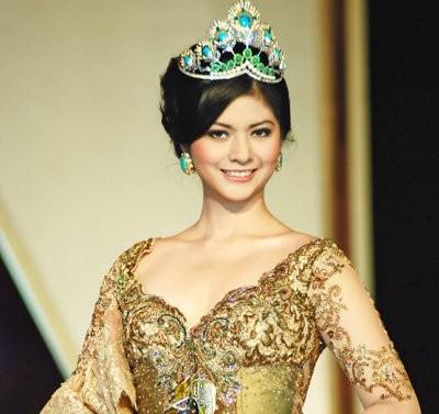 5 Artis Indonesia Ini Lahir pada 17 Agustus - ShowBiz Liputan6.com