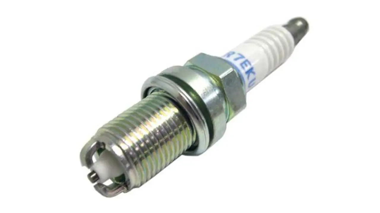 Mengenal Istilah Single atau Multi Elektroda pada Busi - Otomotif ...