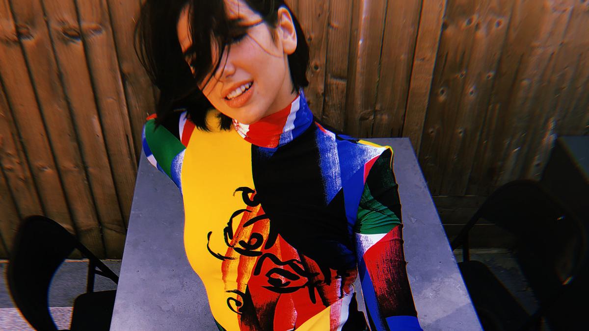 5 Fashion Icon Millennial Sekaligus Celebgram Ini Memiliki Gaya Busana ...