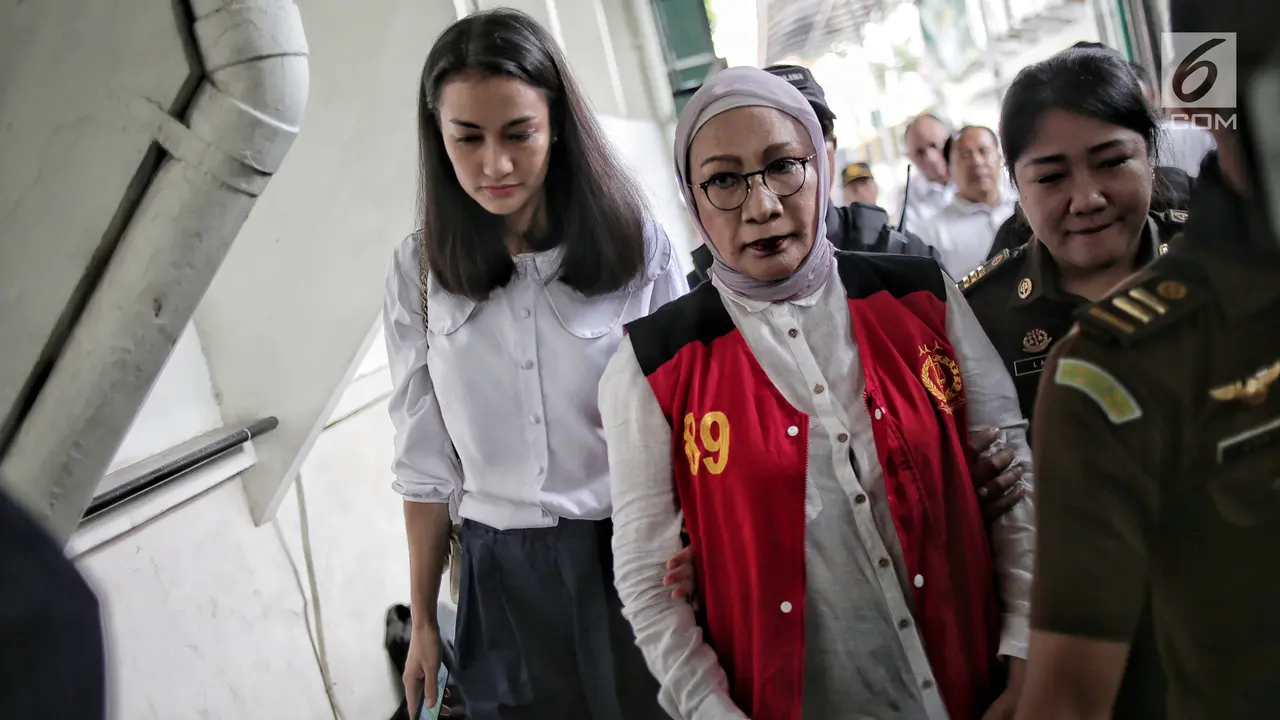 Banding Ratna Sarumpaet Ditolak, Bagaimana Tanggapan Atiqah Hasiholan? - ShowBiz Liputan6.com