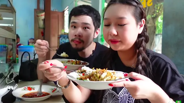 Setelah Lamaran Mewah dan Romantis, Jess No Limit Ajak Sisca Kohl Makan ...