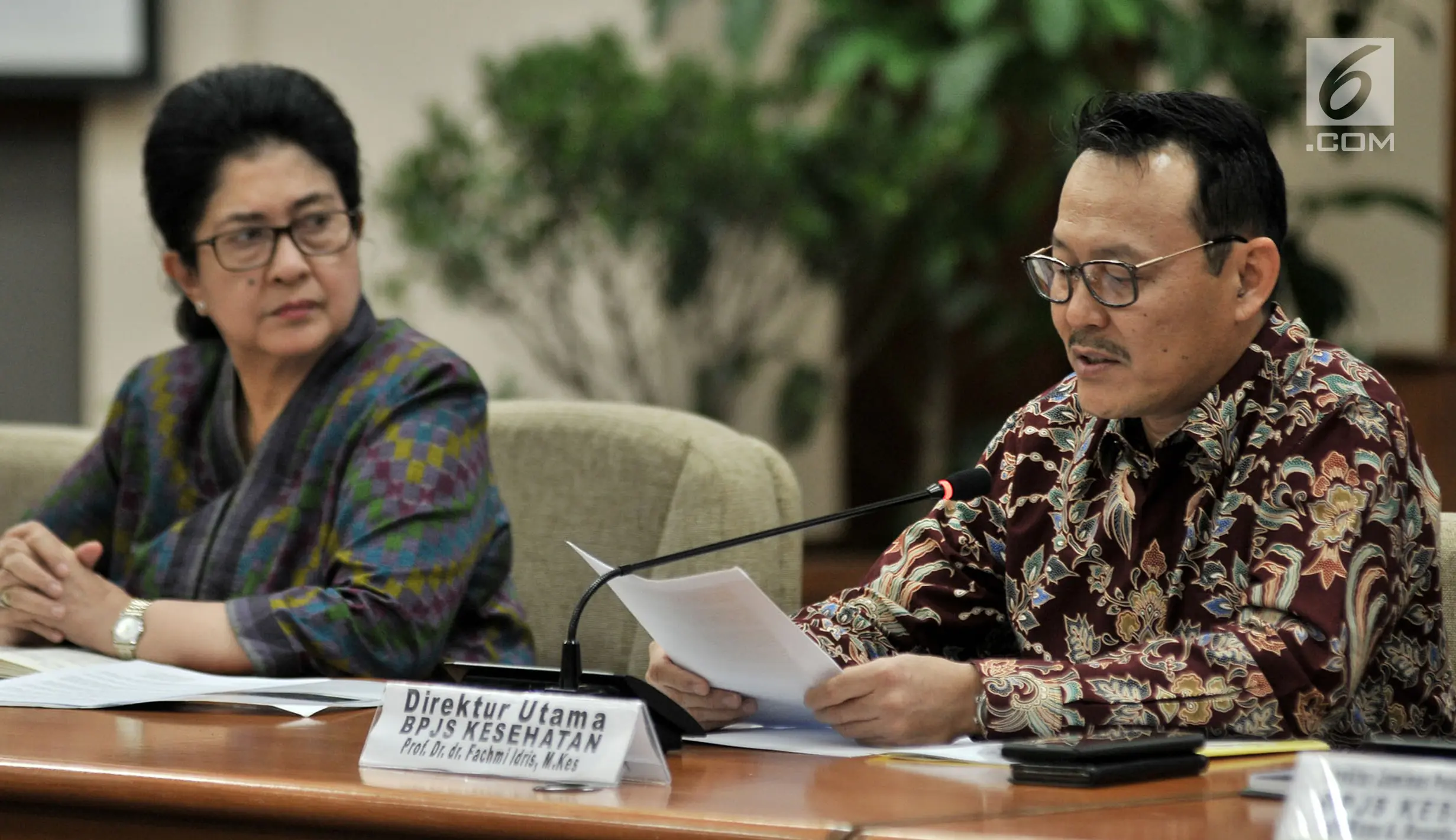 FOTO: Menkes dan Dirut BPJS Kesehatan Beri Keterangan Pemutusan Kerja ...