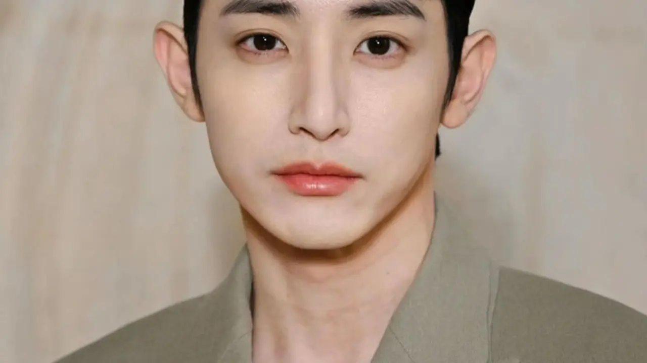 Daftar Drama dan Film Lee Soo Hyuk Populer, Terbaru Bintangi S Line 2025