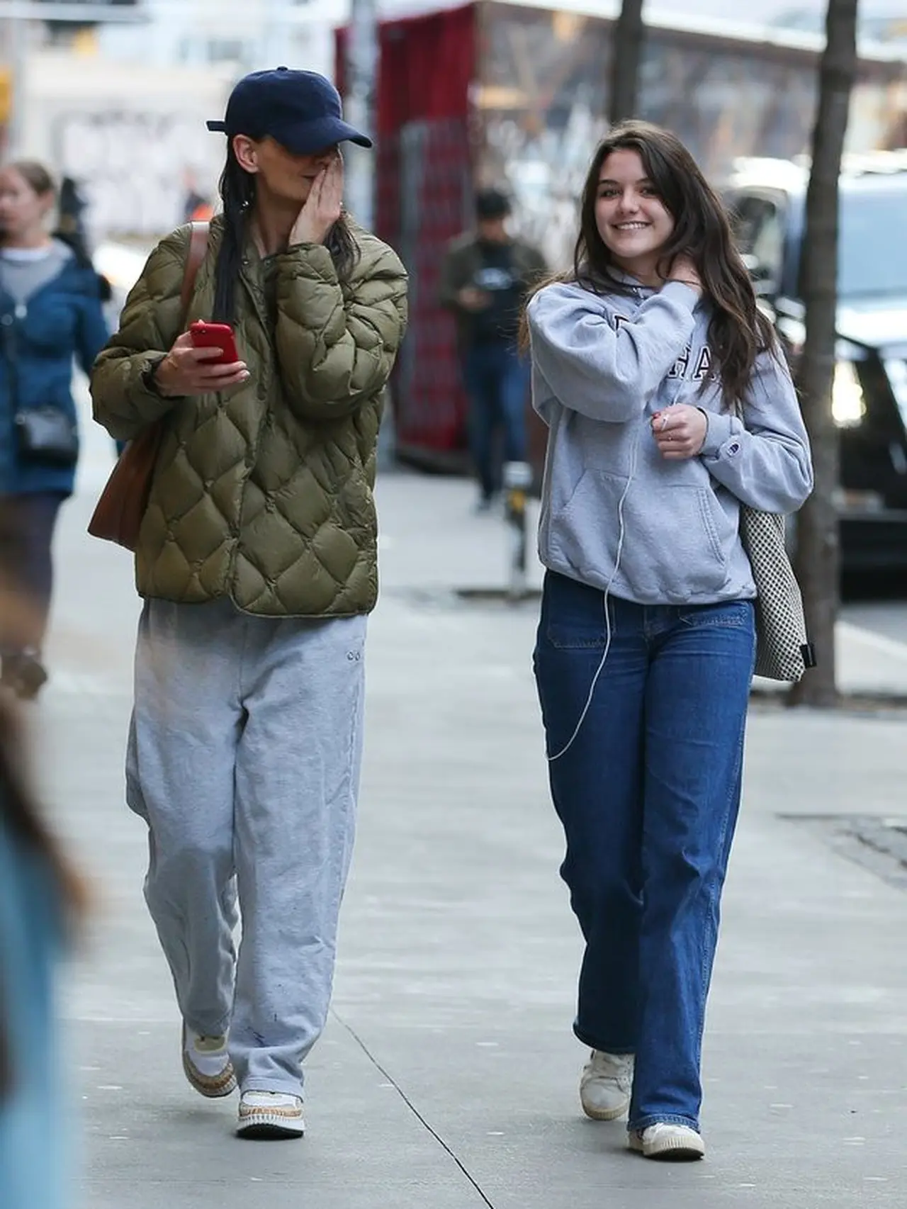 Potret Suri Cruise Putra Tom Cruise dan Katie Holmes Kini Sudah Remaja ...