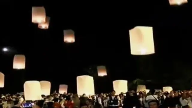 Jelang Waisak, Ribuan Lampion Menghiasi Langit Borobudur - TV Liputan6.com