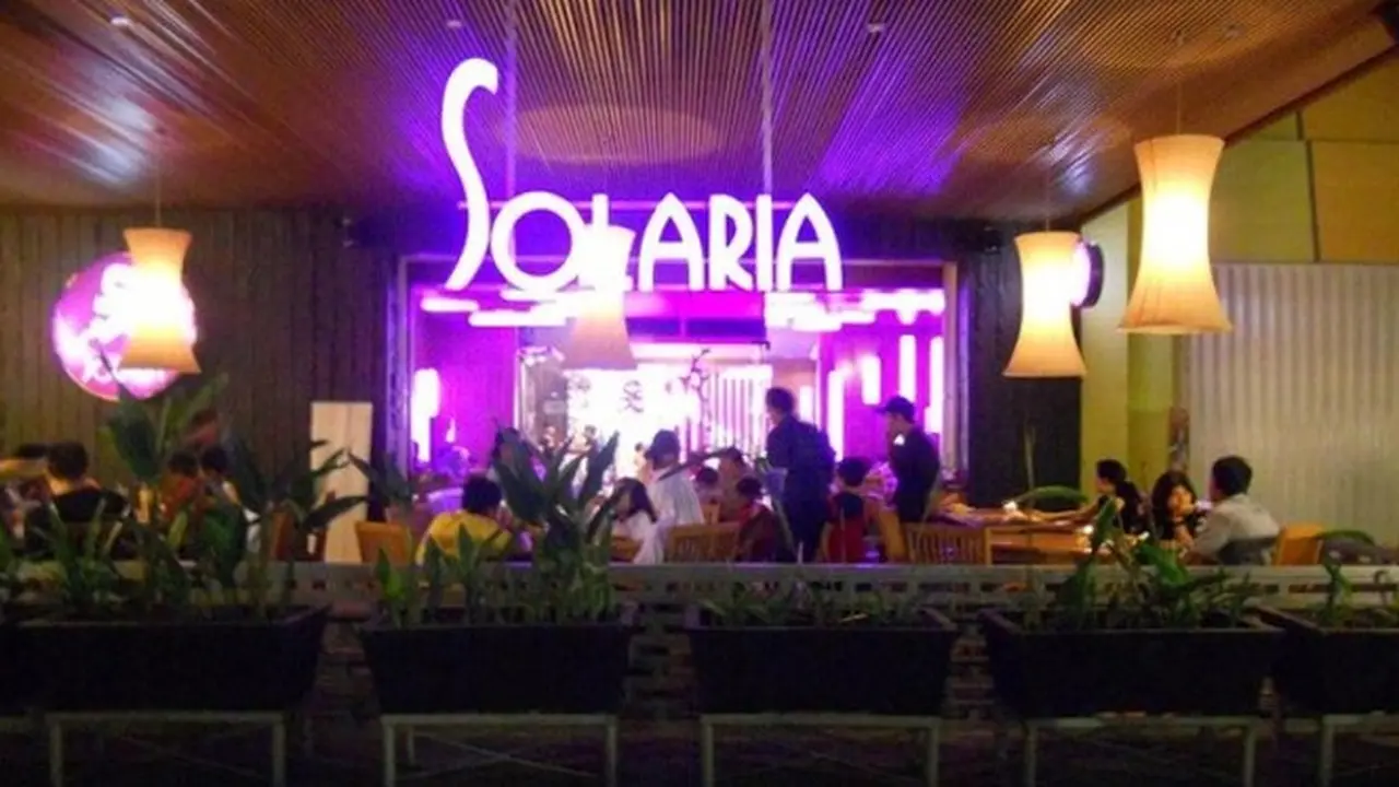 Jelajahi 11 Tempat Makan Enak di Foodcourt Senayan City, Kuliner Lokal ...