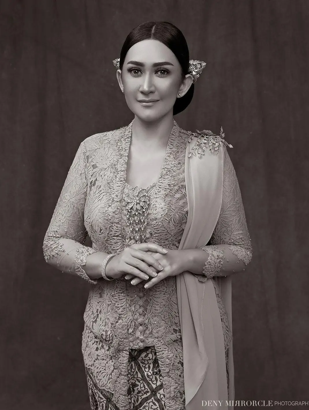 Nafa Urbach Pamer Body Goals, Tak Menyangka Sudah Berusia 42 Tahun ...