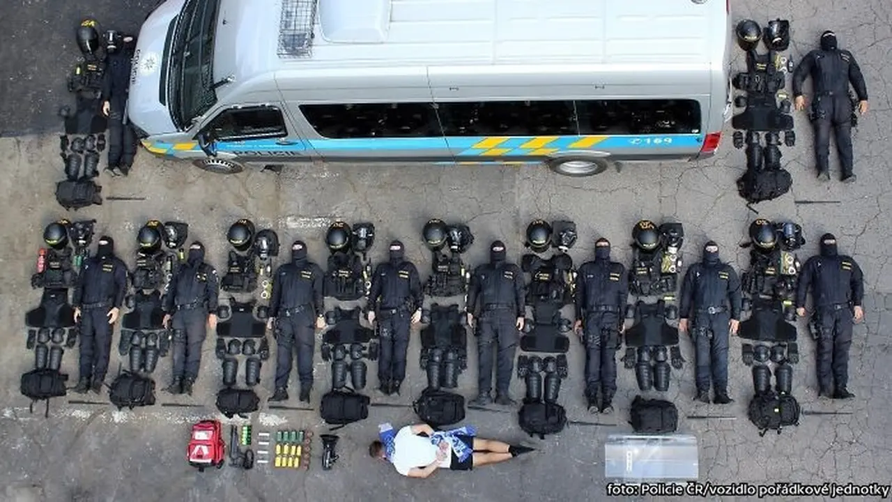 10 Potret Benda yang Disusun Rapi ini Ampuh Tenangkan OCD, Mindblowing ...