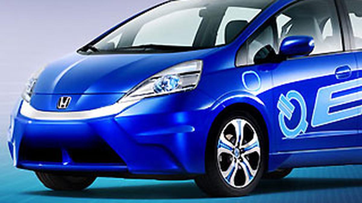 Honda Promosikan Fit EV Berkonsep Mobil Elektrik - Otomotif Liputan6.com