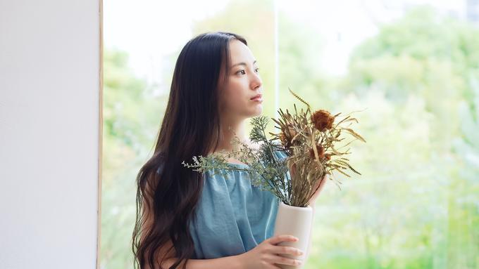 11 Fakta Menarik Orang Pendiam yang Bikin Kagum - Lifestyle Fimela.com