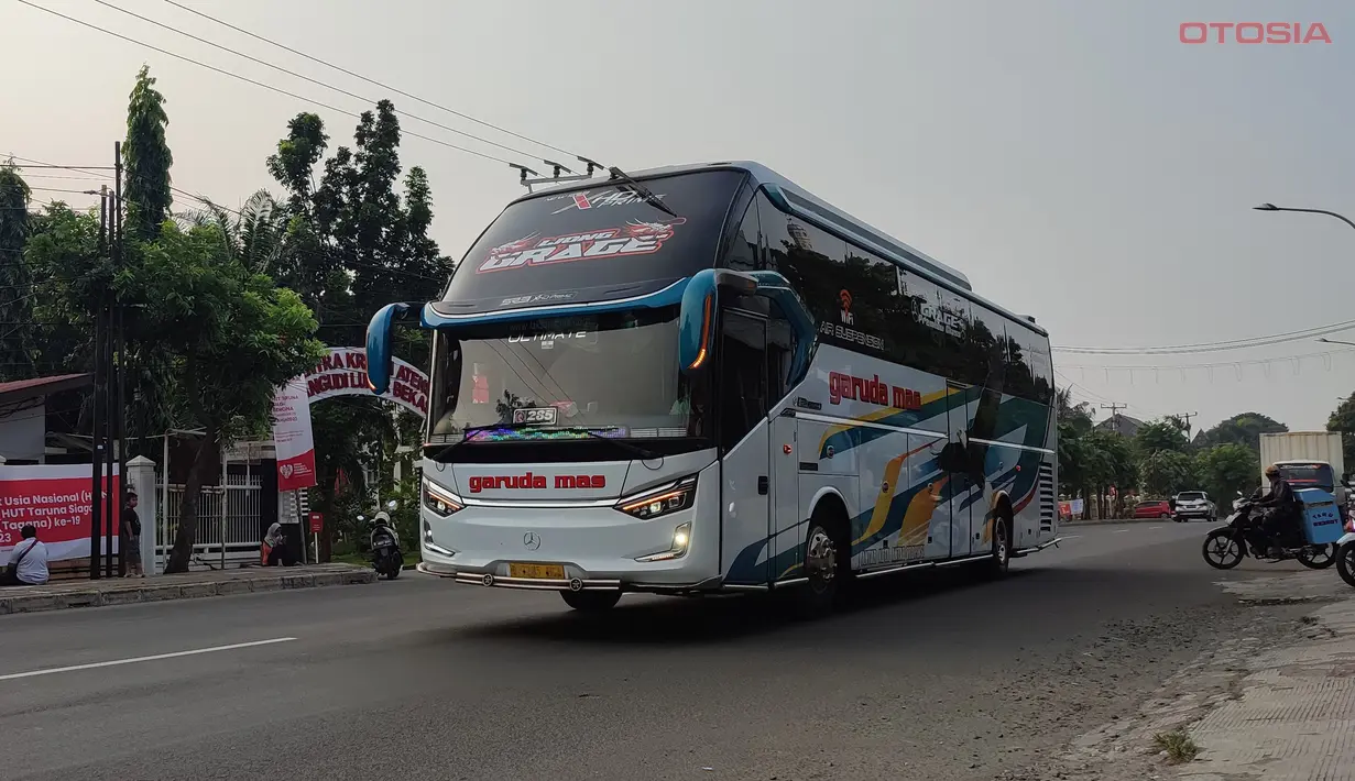 10 Potret Desain Bus Double Glass di Indonesia, Terlihat Gagah dan ...