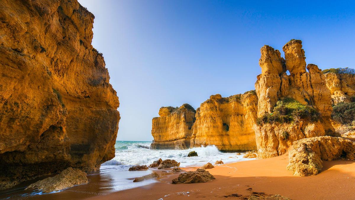 Apa Itu Erosi? Ketahui Faktor Penyebab, Dampak, dan Langkah ...