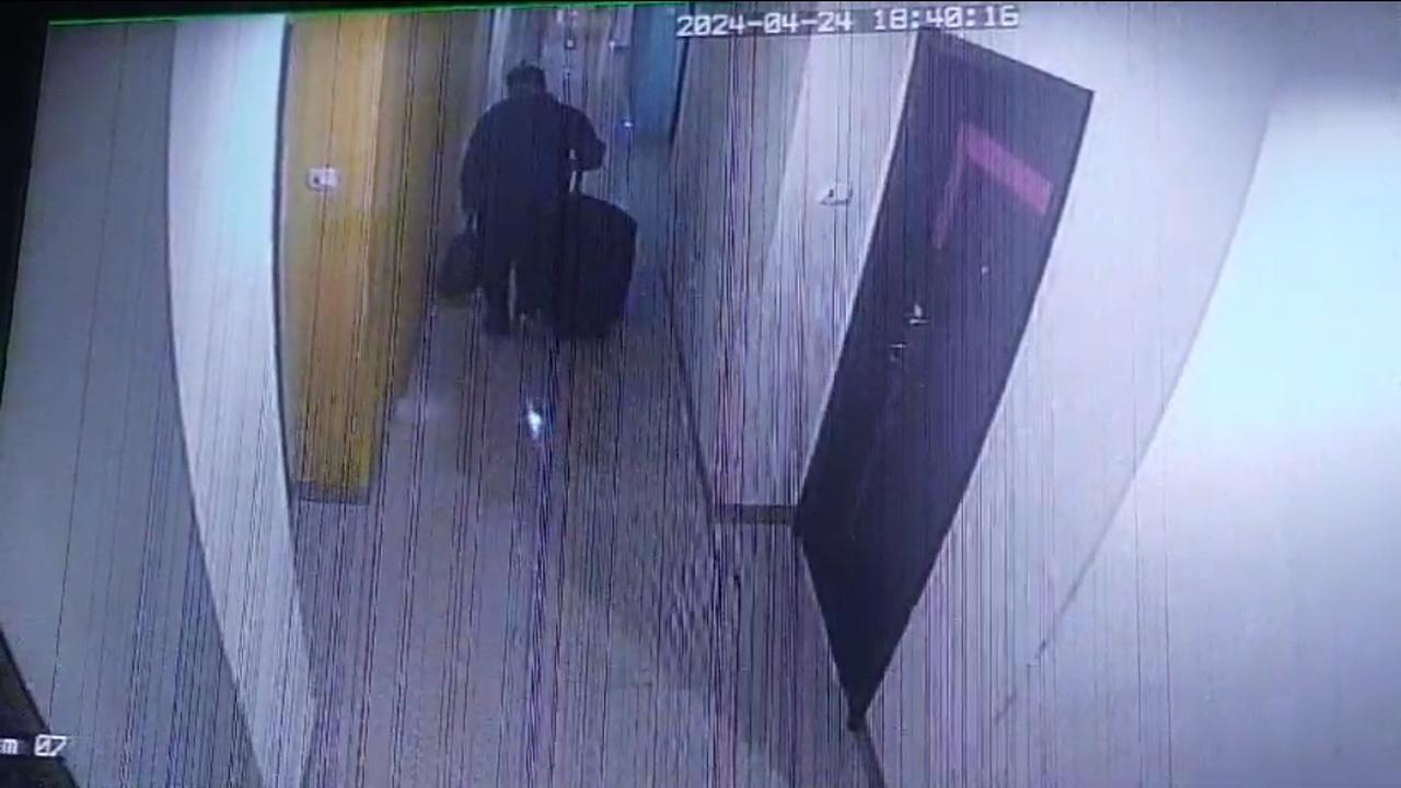 Ditetapkan Tersangka, Pembunuh Wanita Dalam Koper Terancam Hukuman 15 ...