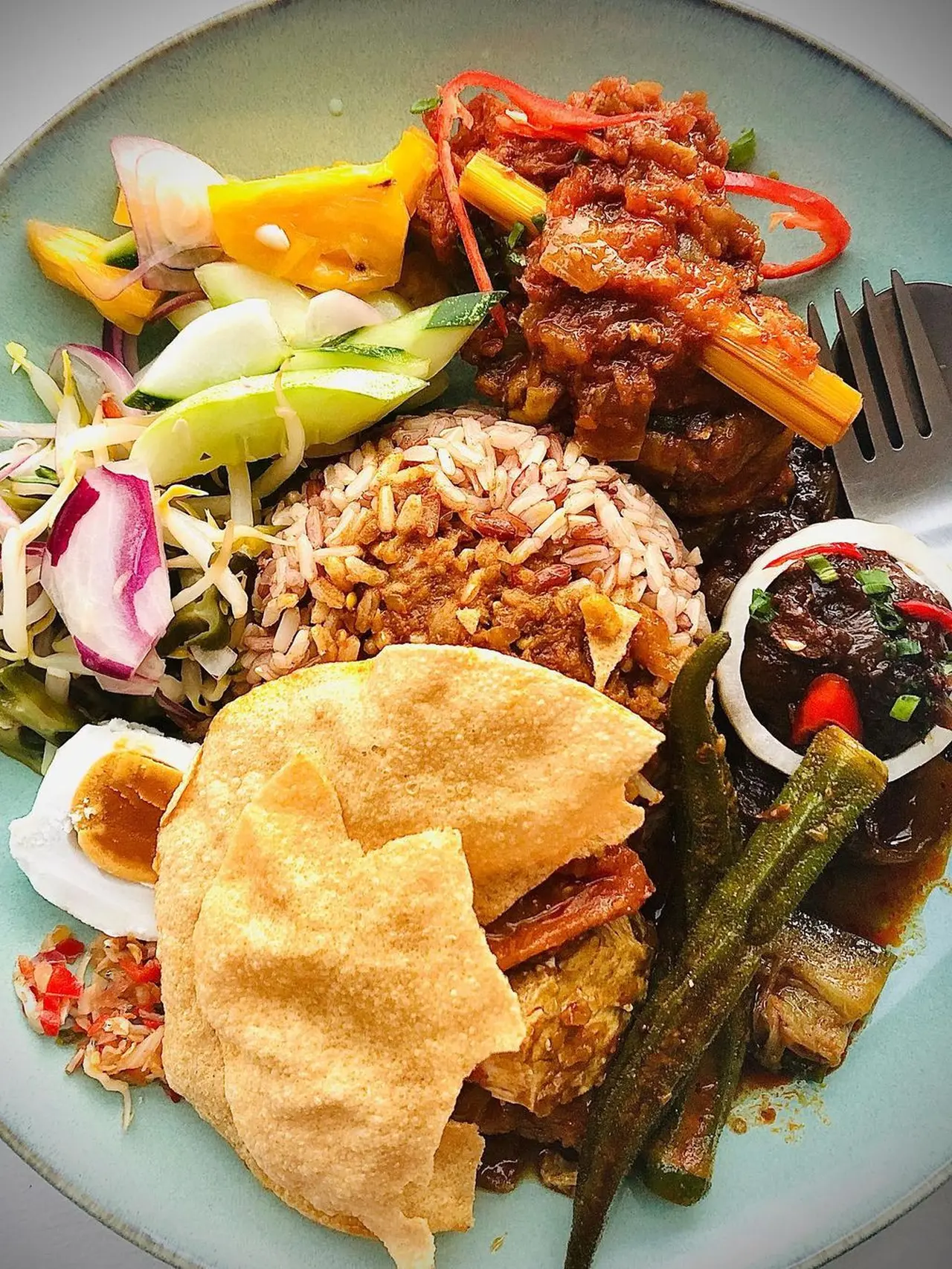 Pelanggan Kirim Helikopter untuk Jemput 36 Paket Nasi Ganja - Lifestyle ...