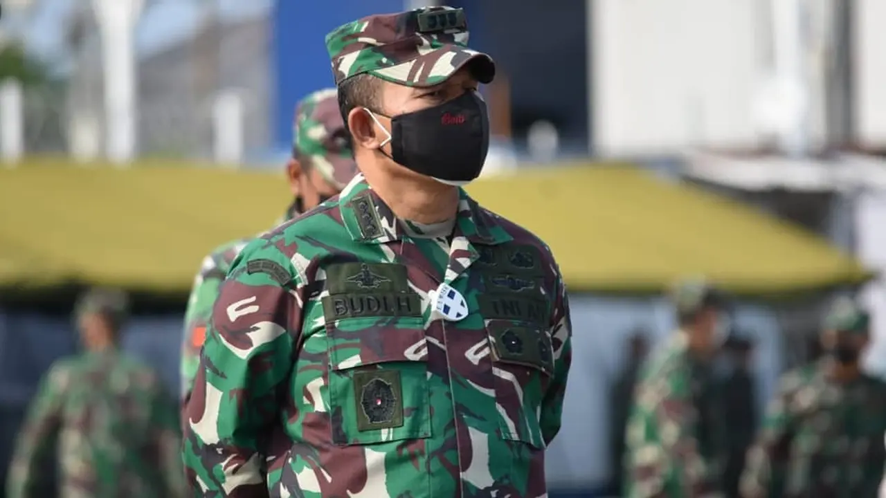 Daftar Pangkat TNI AD, AL, dan AU dari Tertinggi hingga Terendah ...