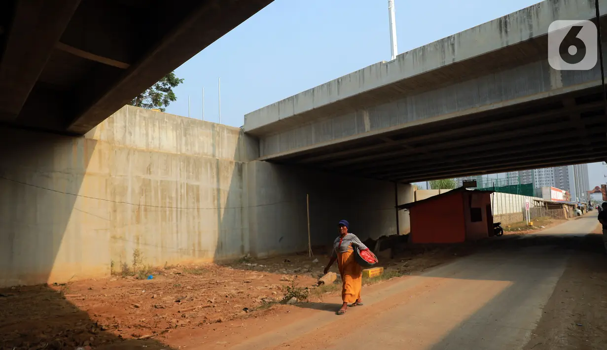 Aktivitas Warga yang Langsung Berbatasan dengan Pembangunan PIK 2 ...