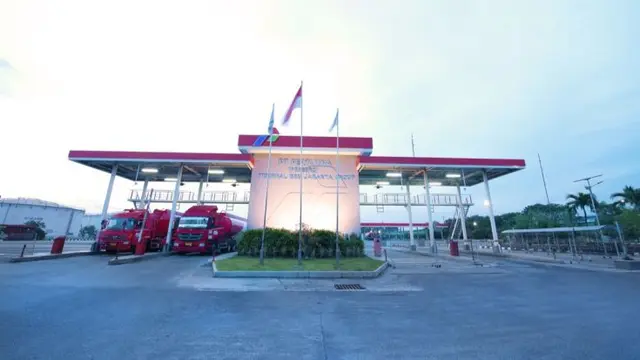 Apa Saja Jenis BBM yang Disimpan di Depo Pertamina Plumpang? - Bisnis ...