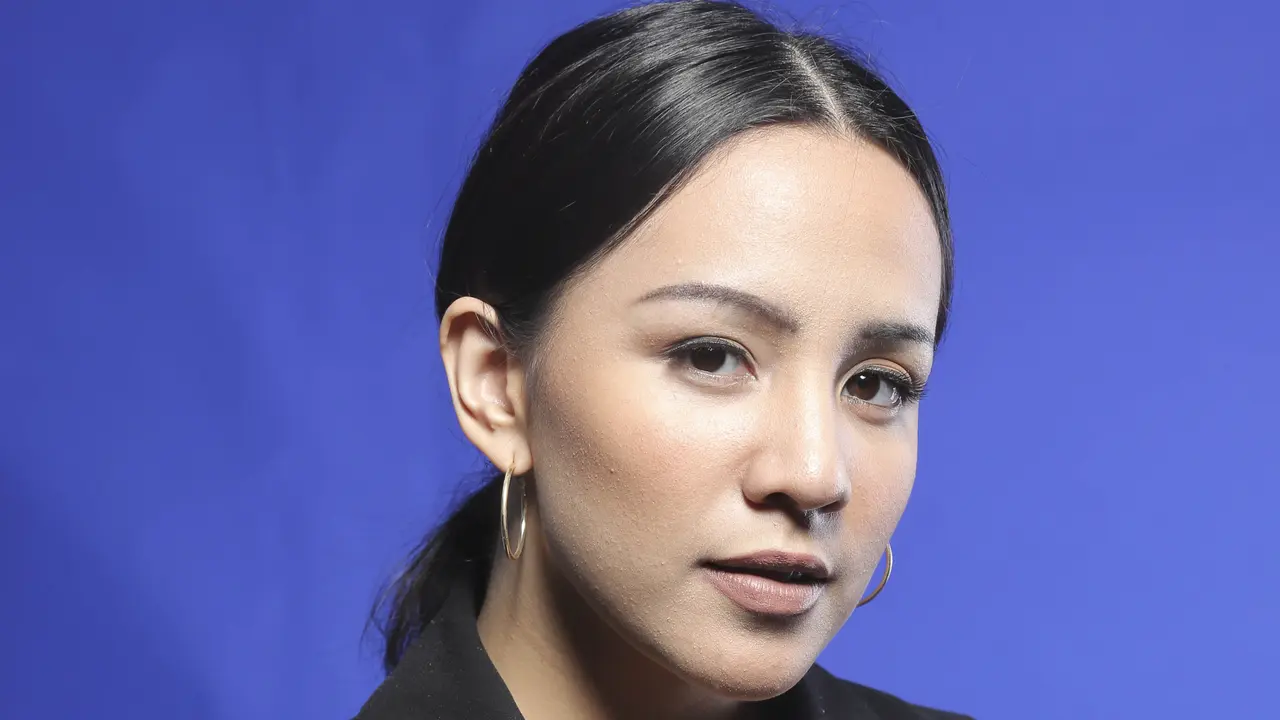 Lea Simanjuntak dan Angel Pieters Tutup Debat Cawapres dengan Lagu ...