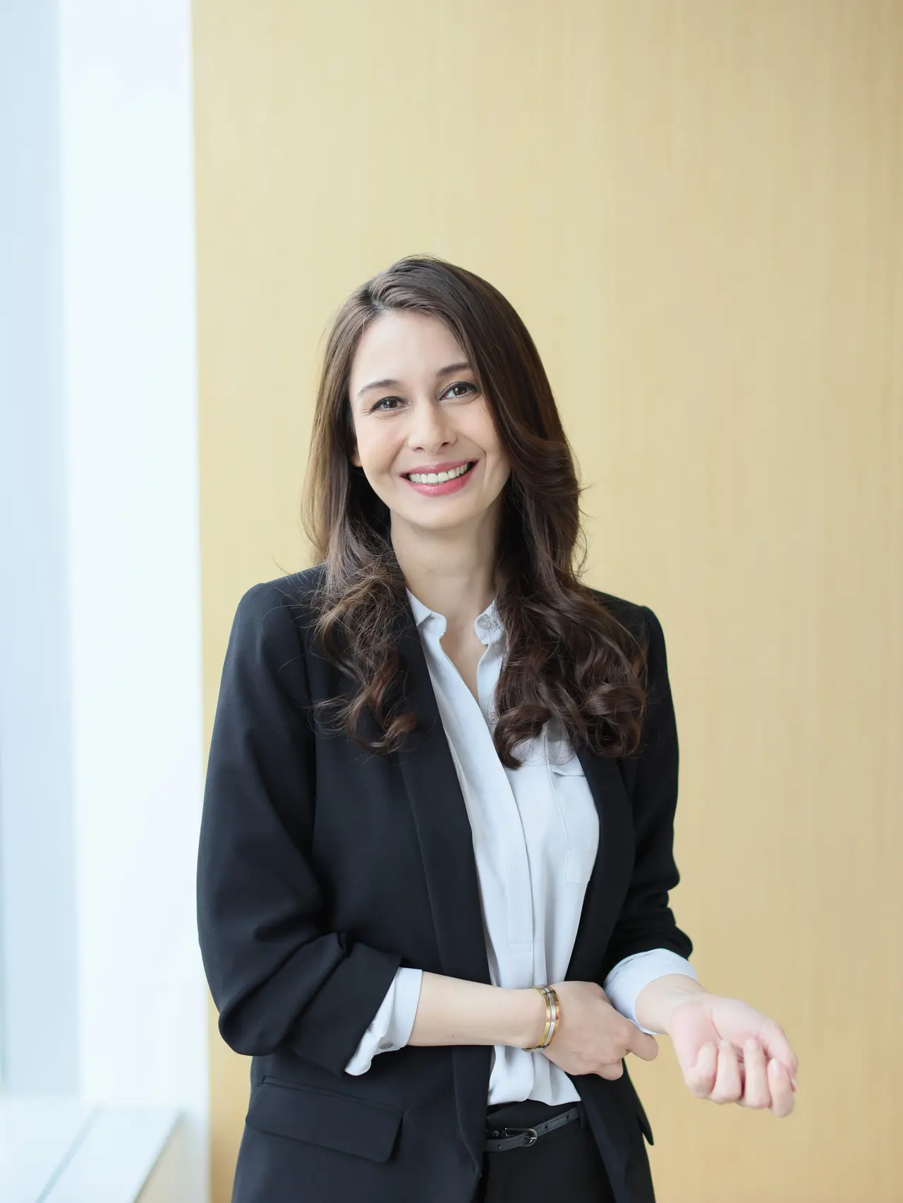 Tony Fernandes Tunjuk Nadia Omer Jadi CEO Airasia MOVE - Bisnis ...