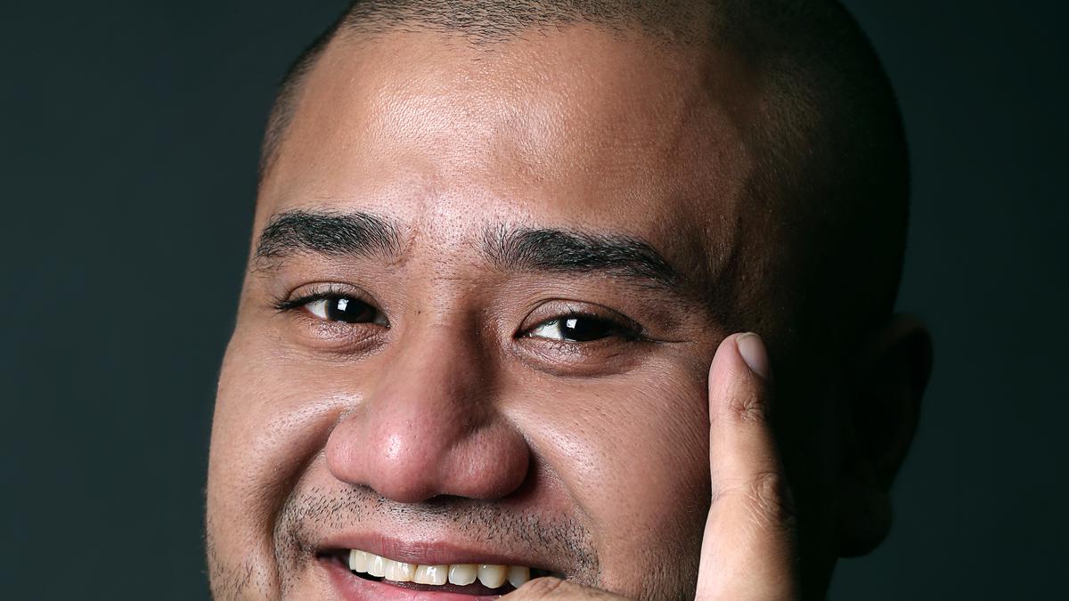 5 Potret Keceriaan Mike Mohede yang Bikin Rindu