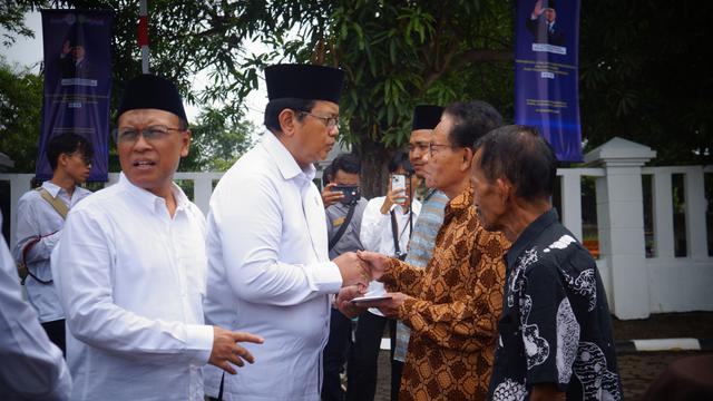 Peringatan Hari Bakti Transmigrasi ke-75, Wamentrans Viva Yoga Tabur ...