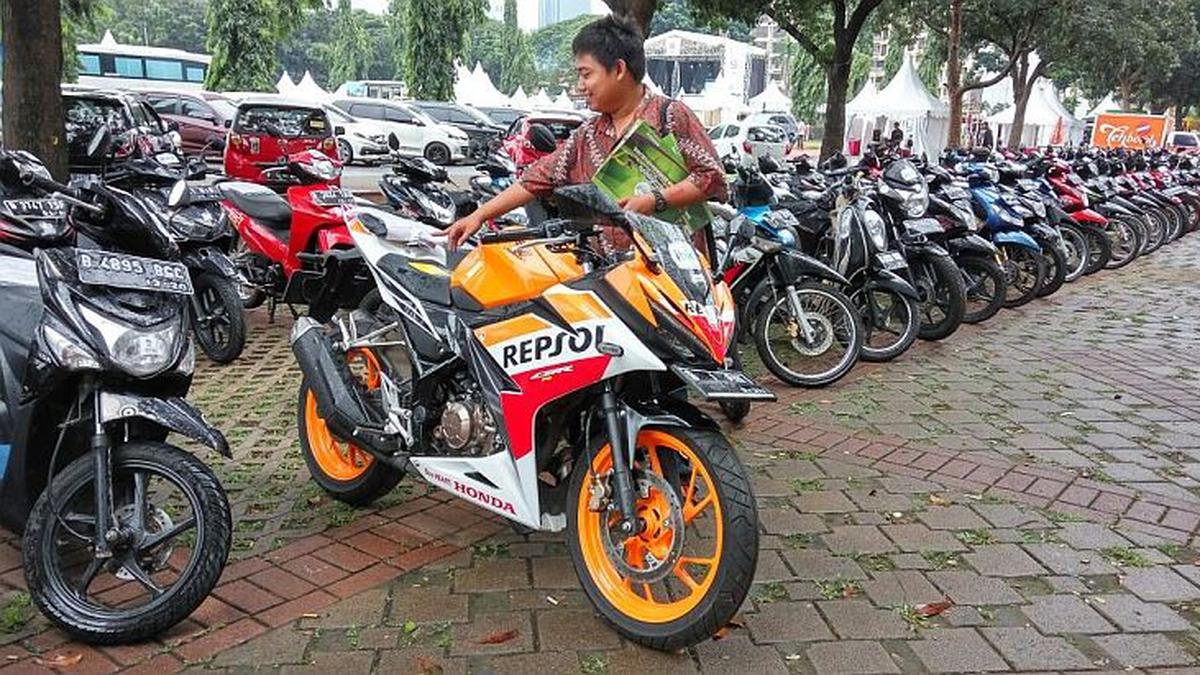 Begini Kondisi Mobil dan Motor Lelang di Senayan - Otomotif Liputan6.com