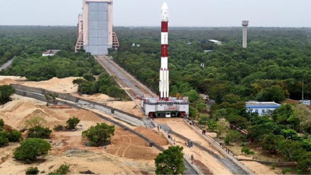 Cetak Sejarah, India Luncurkan 20 Satelit dalam Satu Roket - Global ...