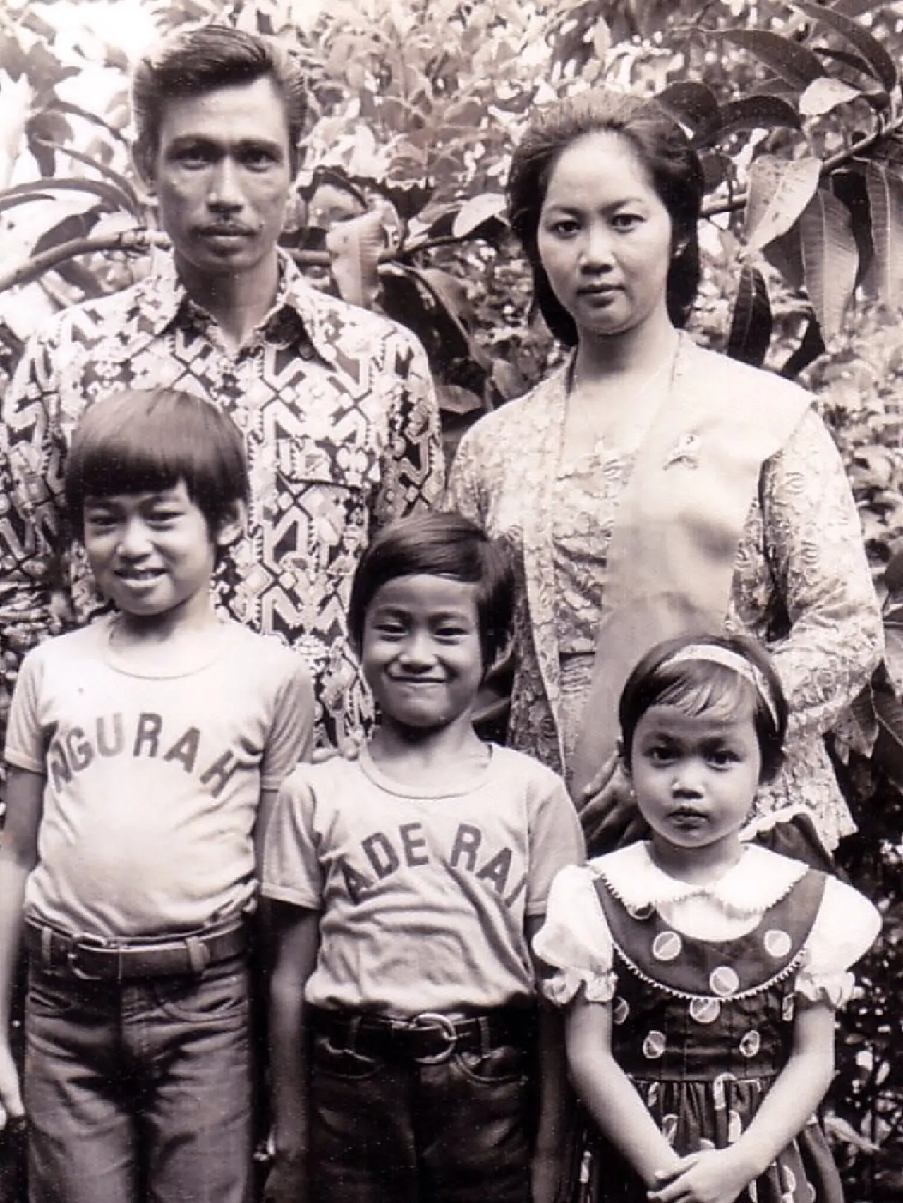 Tetap Kekar di Usia 51 Tahun, Ini 7 Potret Transformasi Ade Rai yang ...