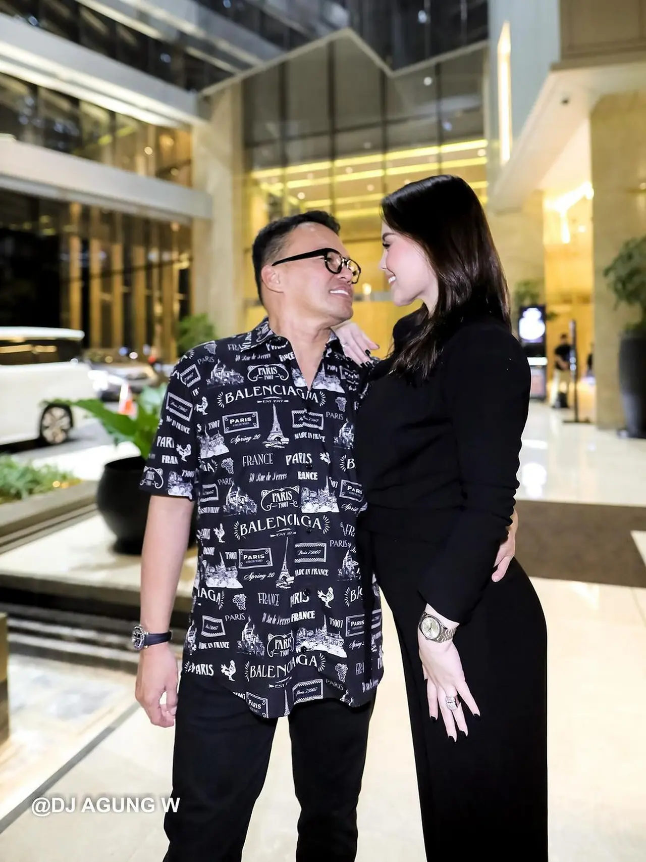 6 Potret Jennifer Dunn dan Faisal Haris yang Kian Mesra, Body Goals ...