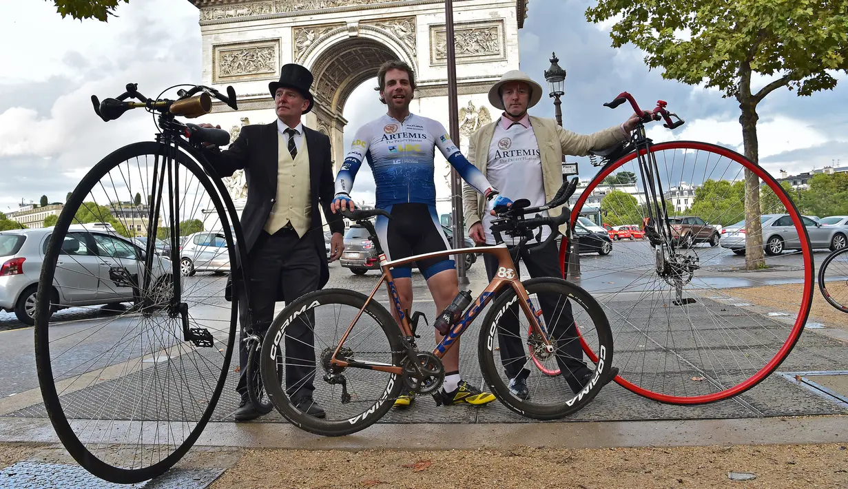 PHOTO: Pria Ini Pecahkan Rekor Kelilingi Dunia Pakai Sepeda - Foto ...