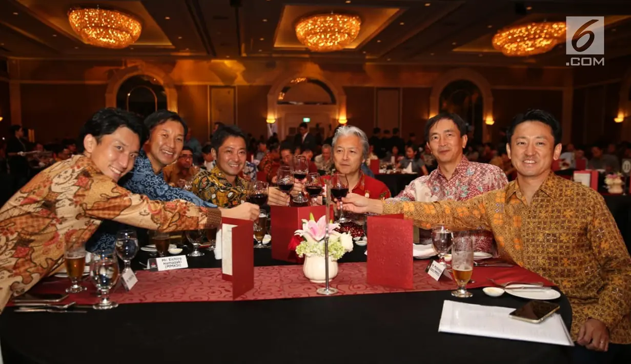 FOTO: New Mitsubishi Triton Resmi Diperkenalkan ke Publik - Foto ...