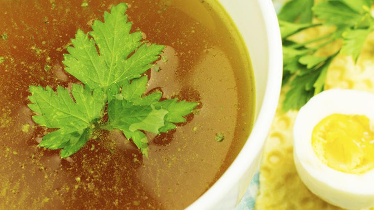 10 Tips Membuat Kaldu Ayam yang Super Lezat - Lifestyle Fimela.com